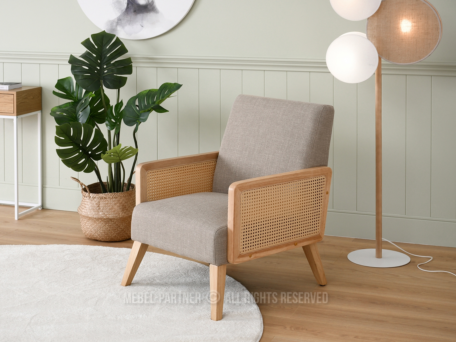 Fotel rattanowy boho FOSTER BEŻOWY NOGI DĄB